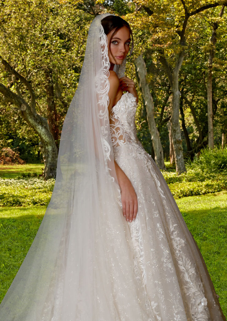 Style 4402 - Eve Of Milady