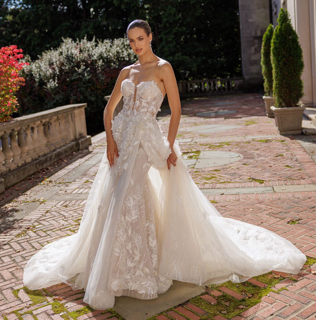 Style 4421 - Eve Of Milady